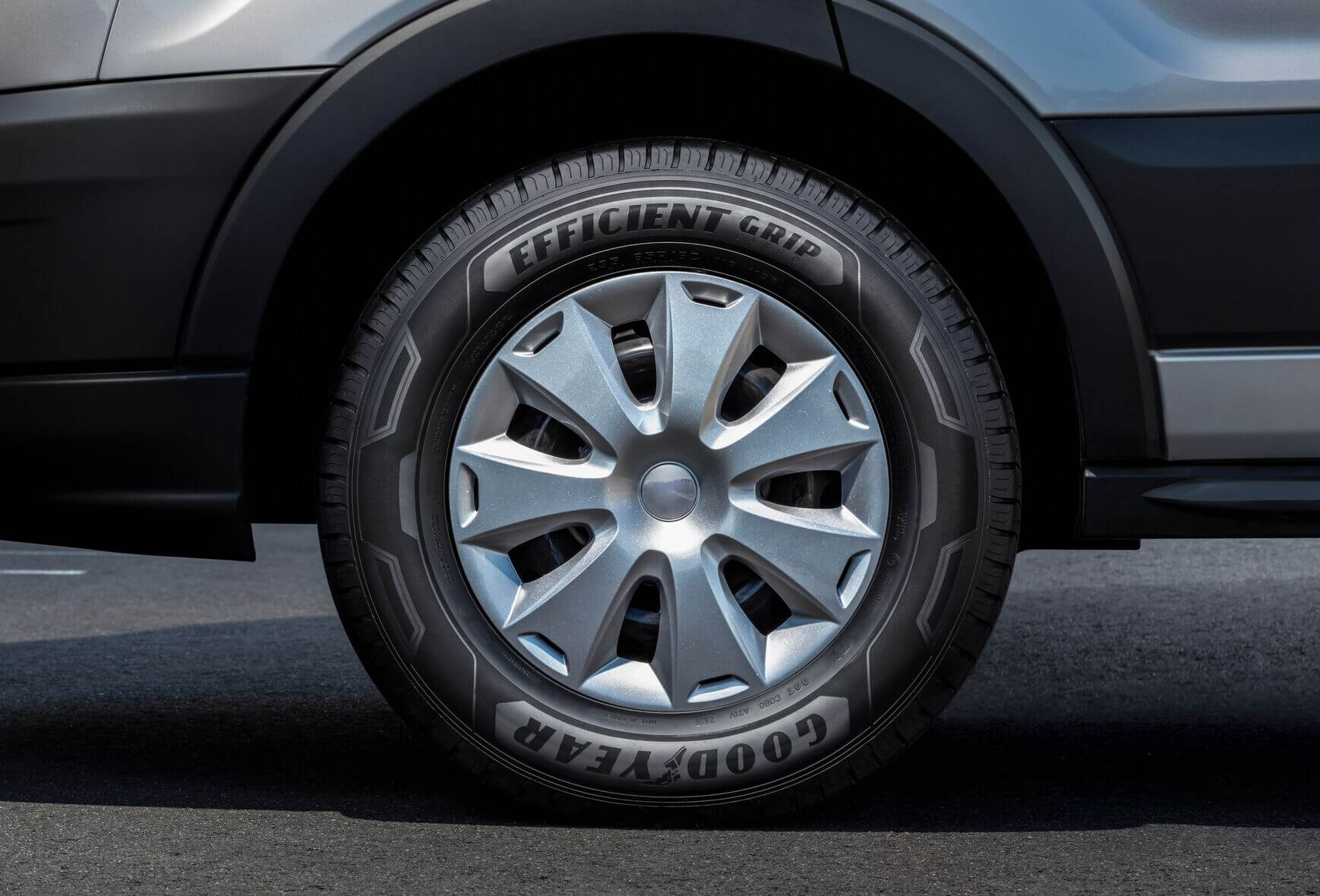 Van Tyres: Premium Quality & Cost Effective | Goodyear Tyres